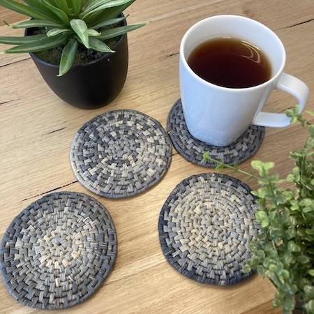 How To Make A Set Of Raffia Coasters - The Raffia Connection
